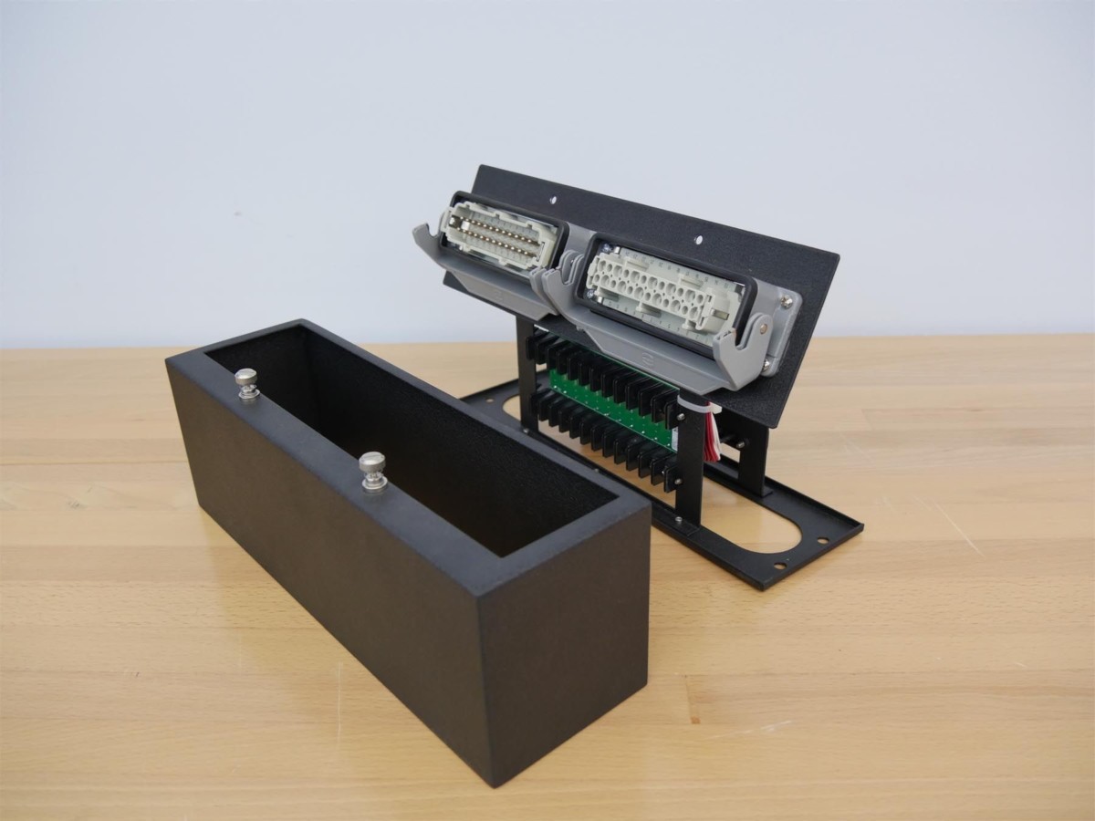 SmartMold Box™ - Hot Runner - Fast Heat by Spark Industries